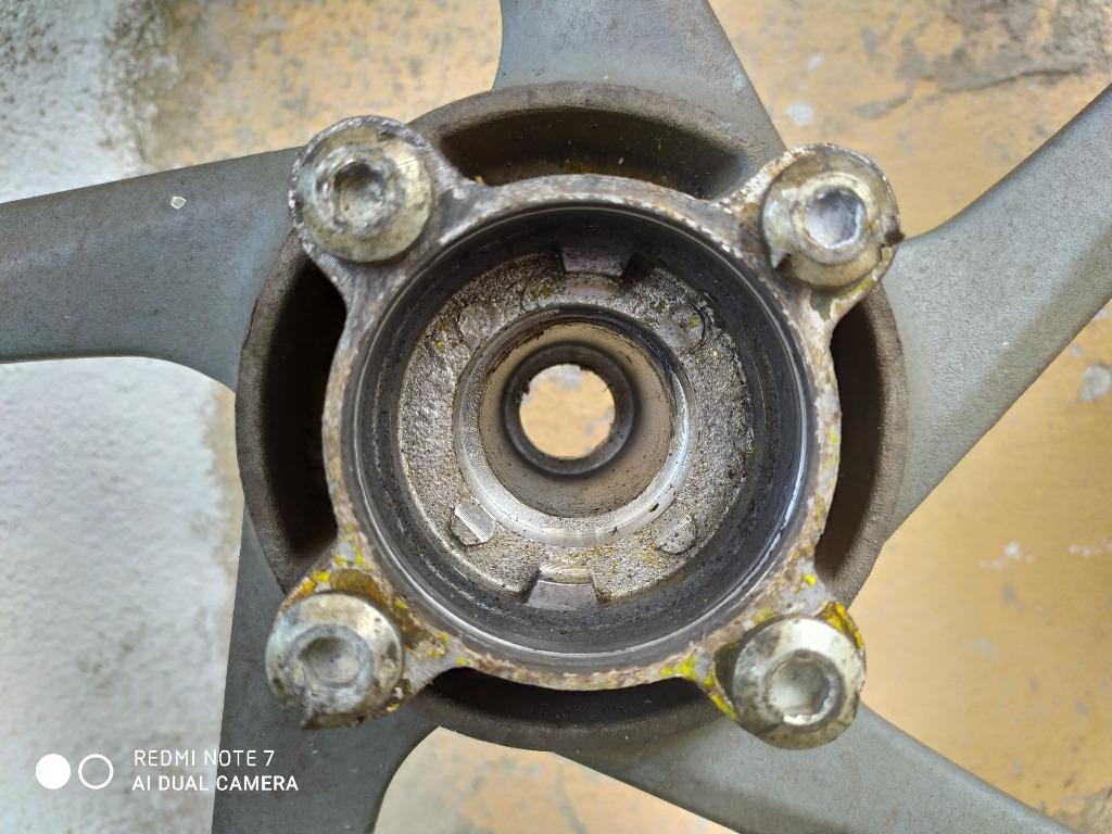 Rim Nouvo LC 16" (original Yamaha) + tayar 2nd, Motorbikes on Carousell