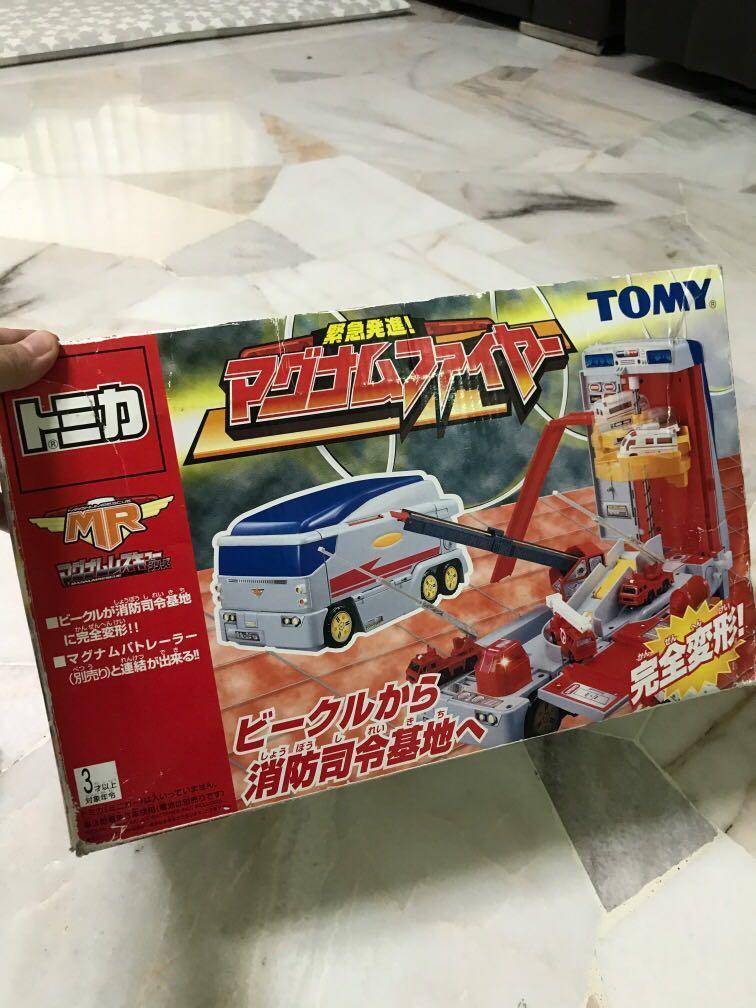Takara Tomy Portable Fire Engine Set, Hobbies & Toys, Toys & Games on ...