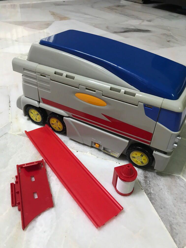 Takara Tomy Portable Fire Engine Set, Hobbies & Toys, Toys & Games on ...