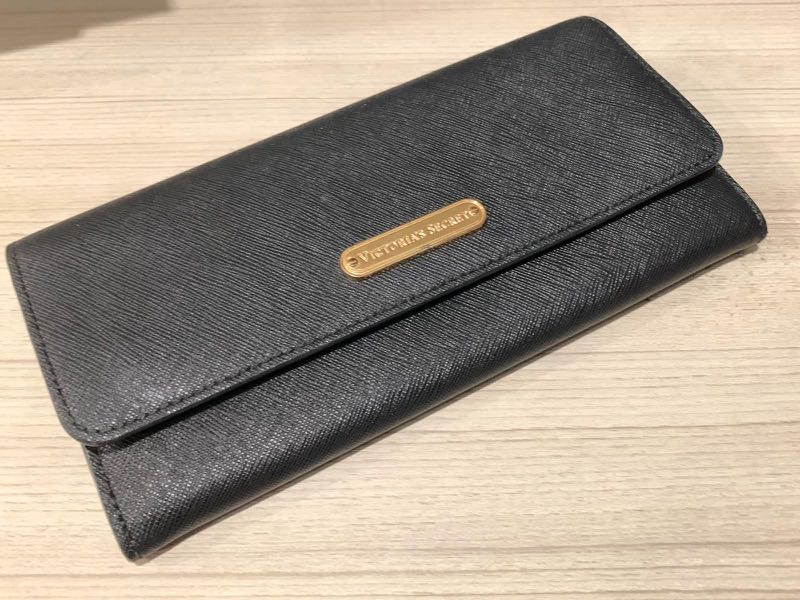 Victoria Secret Long wallet 100% authentic, Women's Fashion, Bags ...