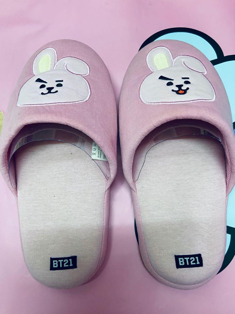 BT21 BTS LINE FRIENDS SLIPPERS, Hobbies & Toys, Memorabilia ...