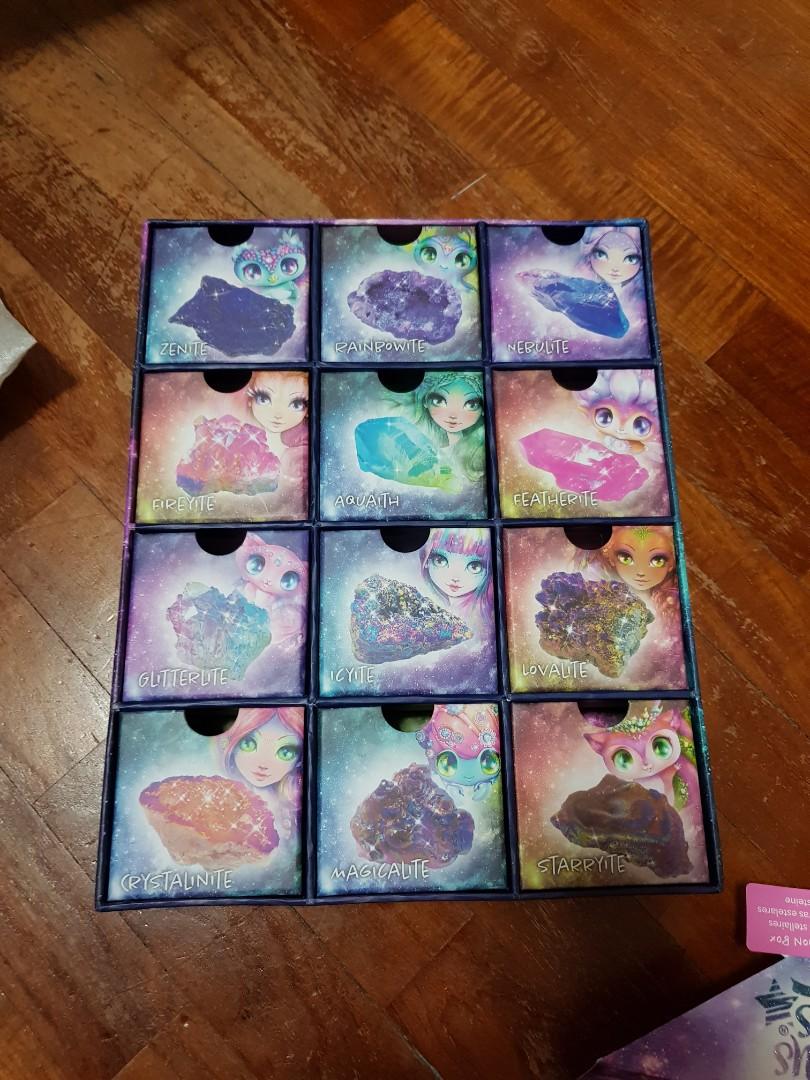 Nebulous stars stellar stone collection box, Hobbies & Toys, Toys ...