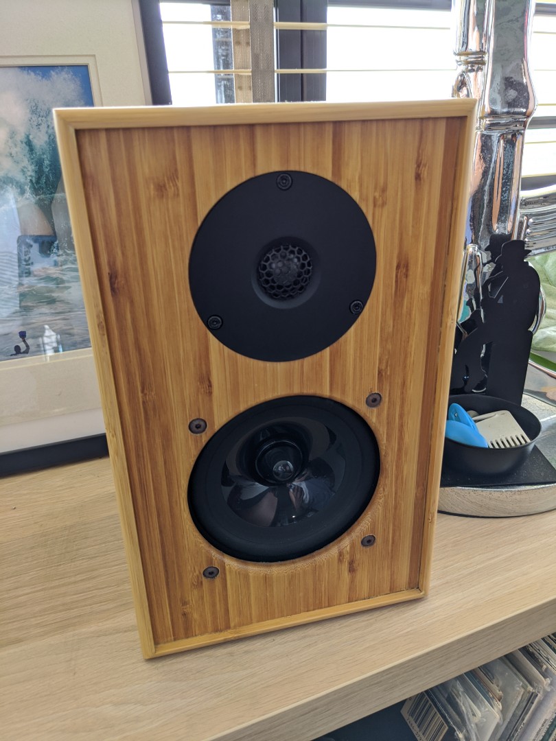 Soundtech bookshelf speakers, Audio, Soundbars, Speakers & Amplifiers ...