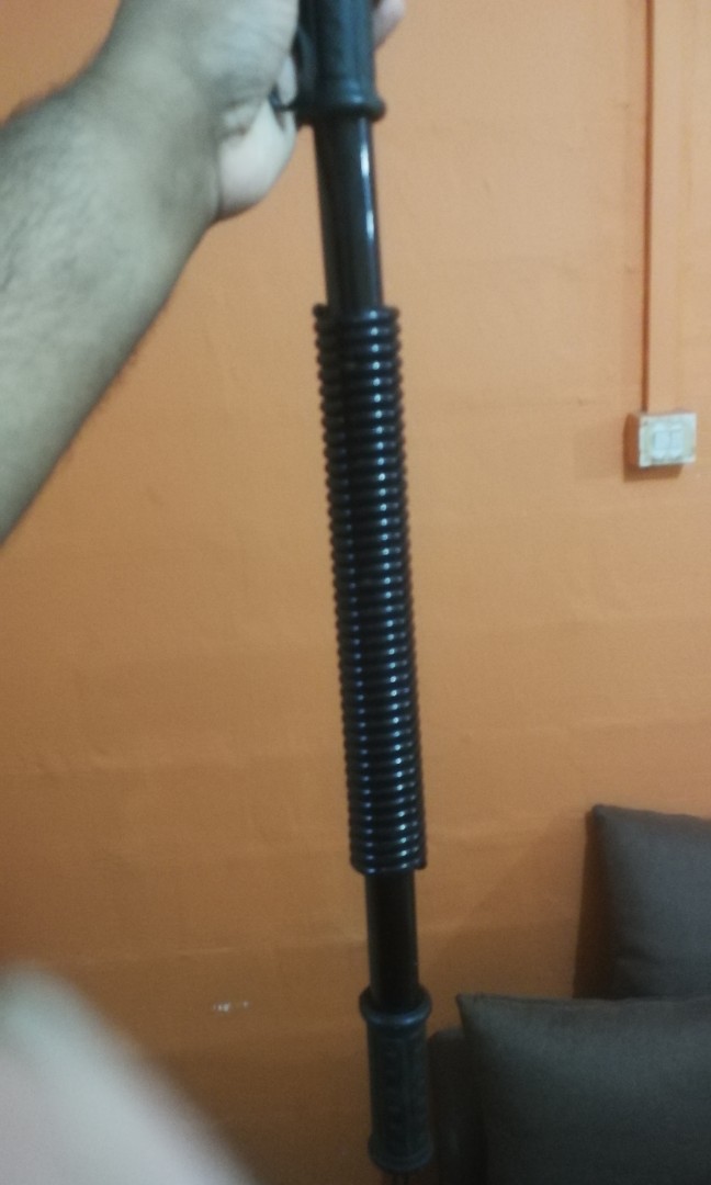 Spring Bar, Sports Equipment, Exercise & Fitness, Toning & Stretching ...