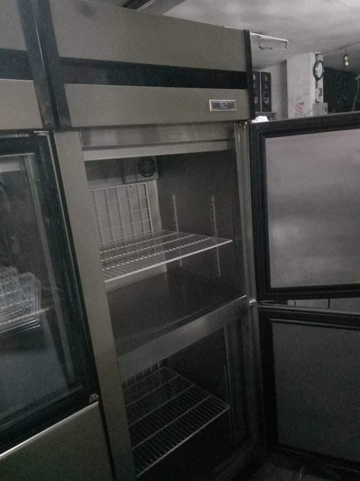 Chee puck chiller, TV & Home Appliances, Kitchen Appliances ...