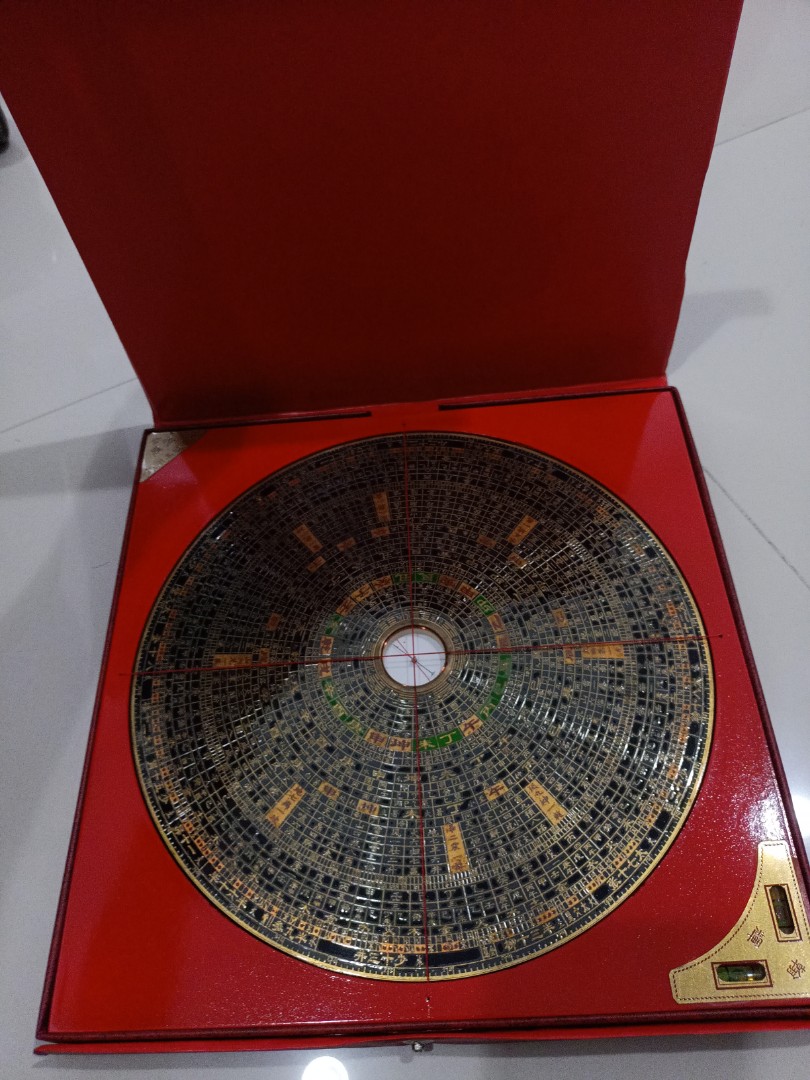 Chinese Feng Shui Compass/Luopan, Furniture & Home Living, Home Decor ...