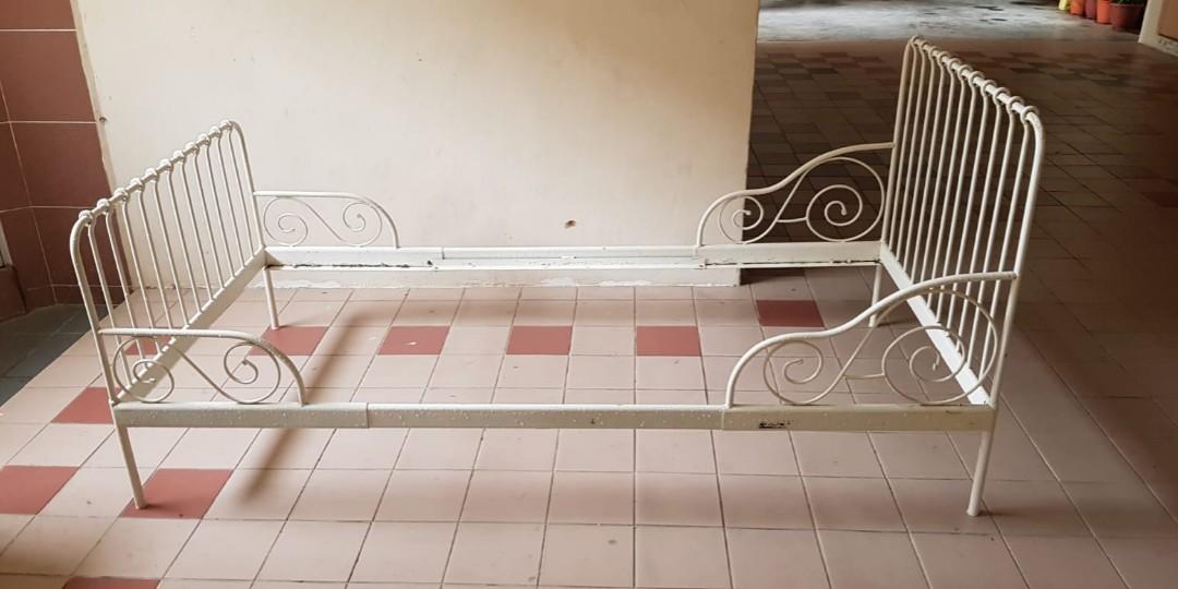 FAST DEAL! IKEA MINNEN extendable single metal bed frame set, Furniture ...