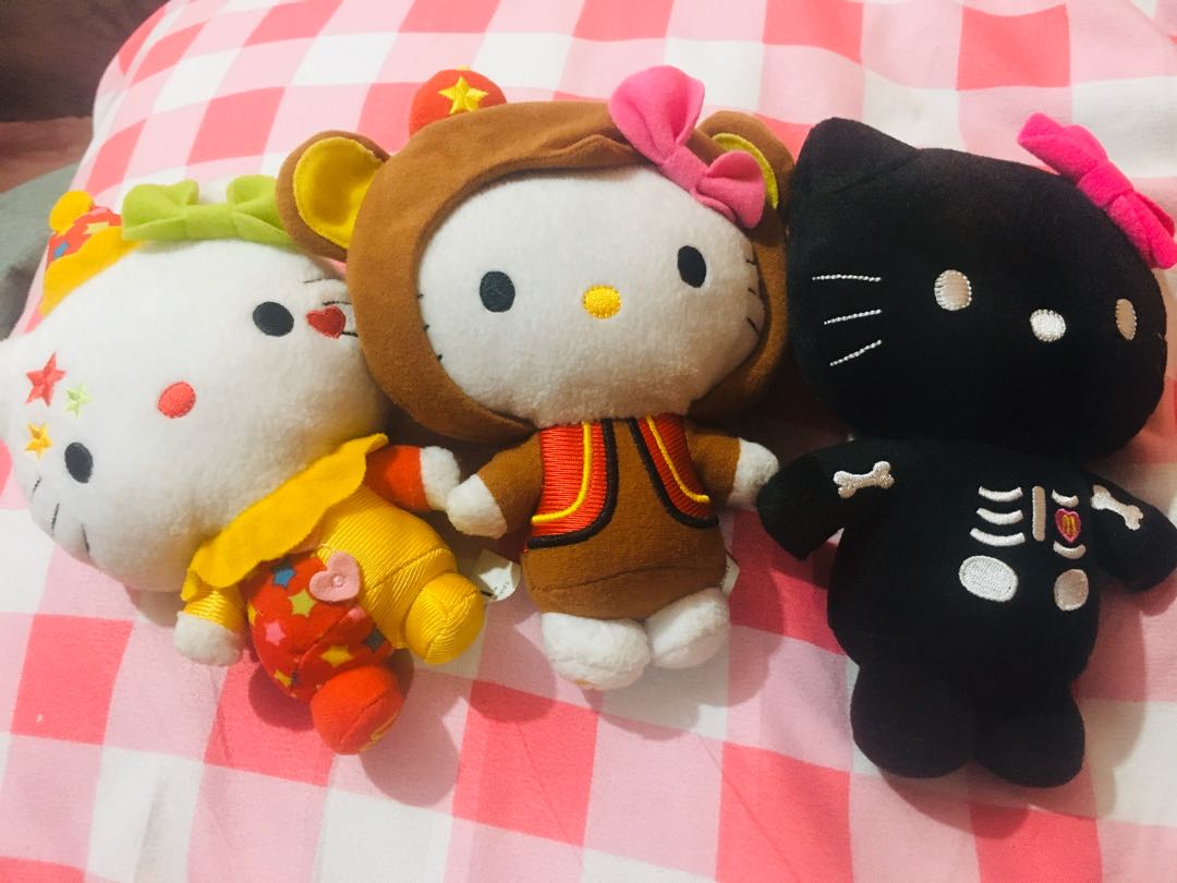Hello kitty Flush Mcdo collection, Hobbies & Toys, Toys & Games on ...