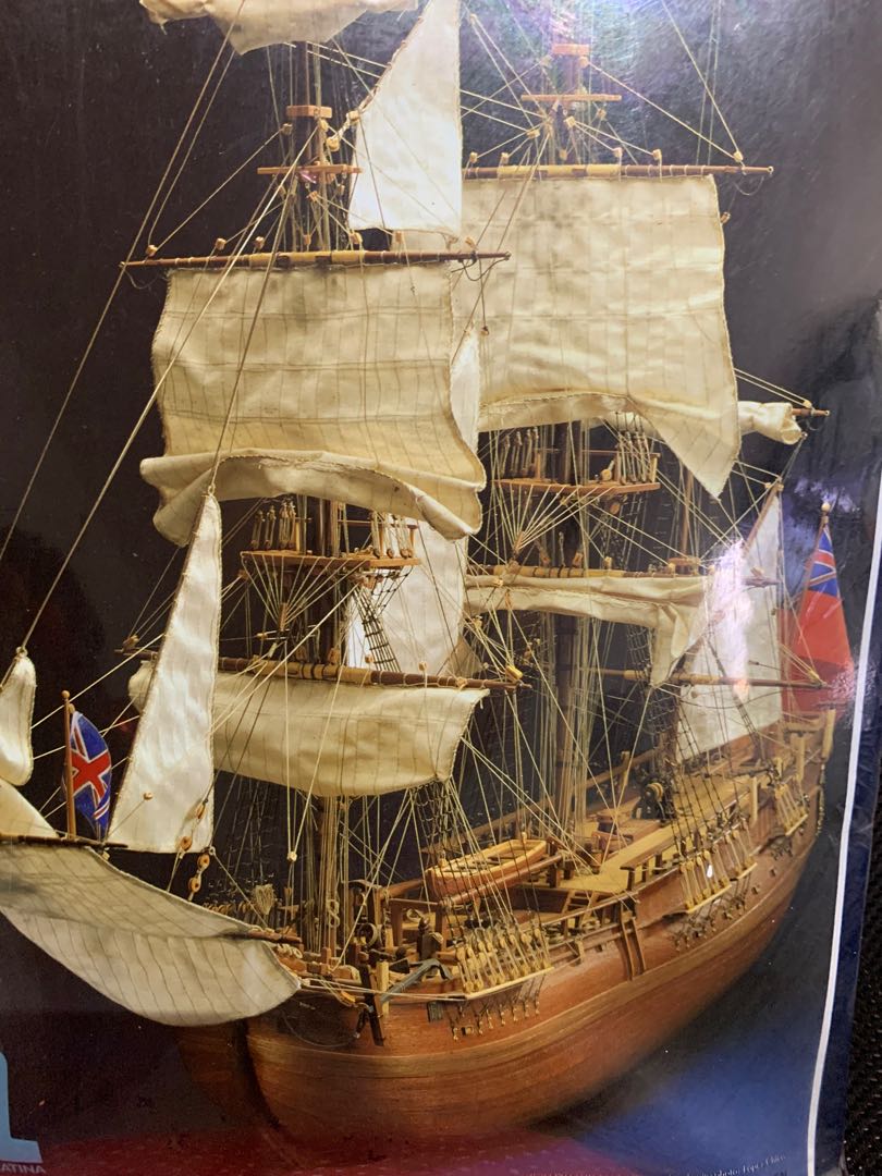 HMS Endeavour Ship Model, Hobbies & Toys, Memorabilia & Collectibles ...