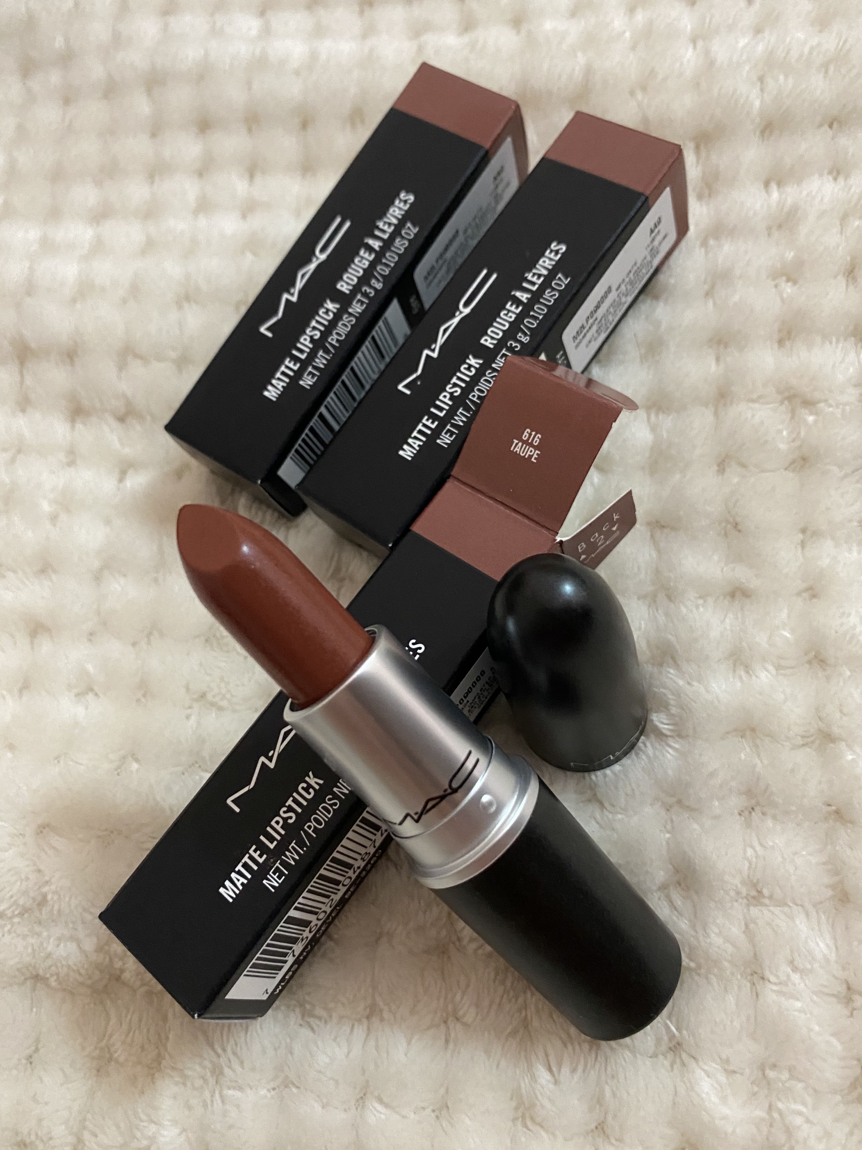 Mac 616 Taupe Matte Lipstick | Lipstutorial.org