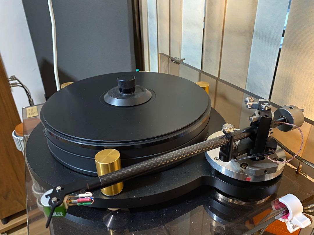 Michelle Orbe Turntable, Electronics, Audio on Carousell