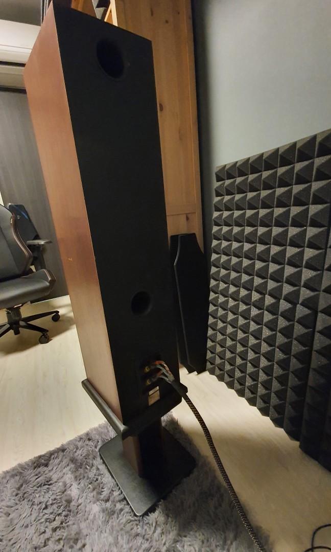 Monitor Audio Silver 8i floorstanding speakers, Audio, Soundbars ...