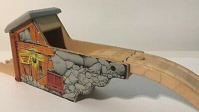 Rare Thomas & Friends Wooden Railway Quarry Mine Tunnel slope w swivel ...