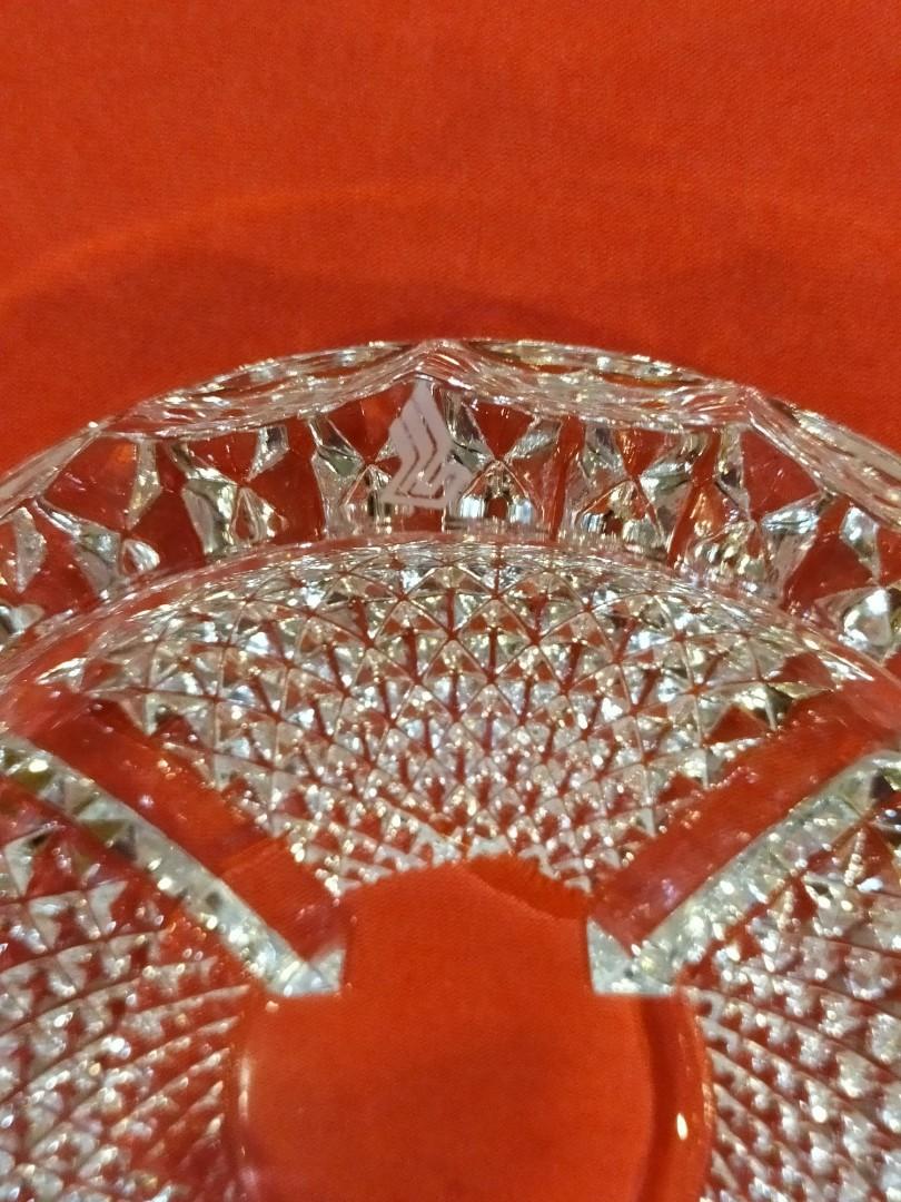SIA Crystal Asktray, Women's Fashion, Jewelry & Organisers, Precious ...