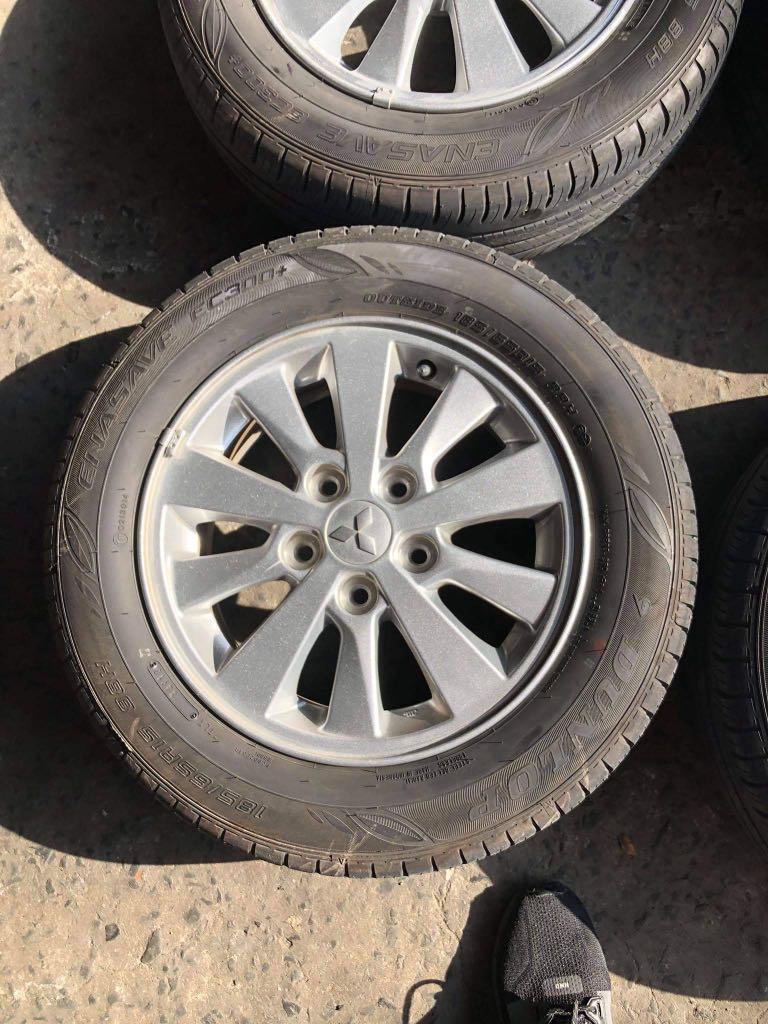 15" Expander stock mags 5Holes pcd 114 with 185-65-r15 Dunlop, Car ...