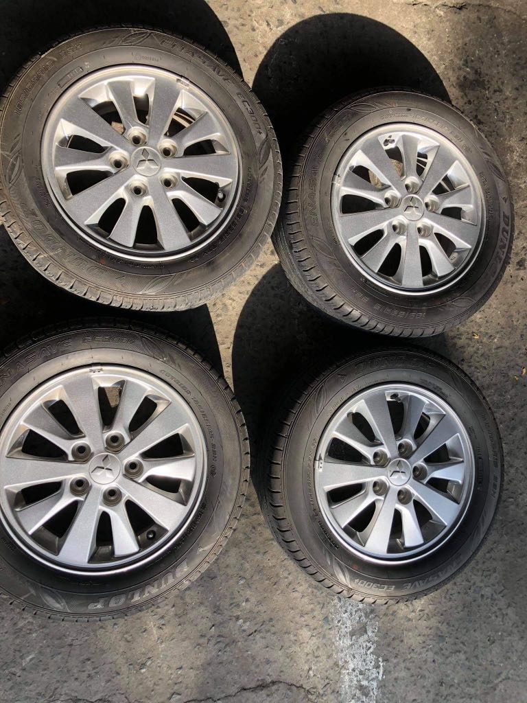 15" Expander stock mags 5Holes pcd 114 with 185-65-r15 Dunlop, Car ...