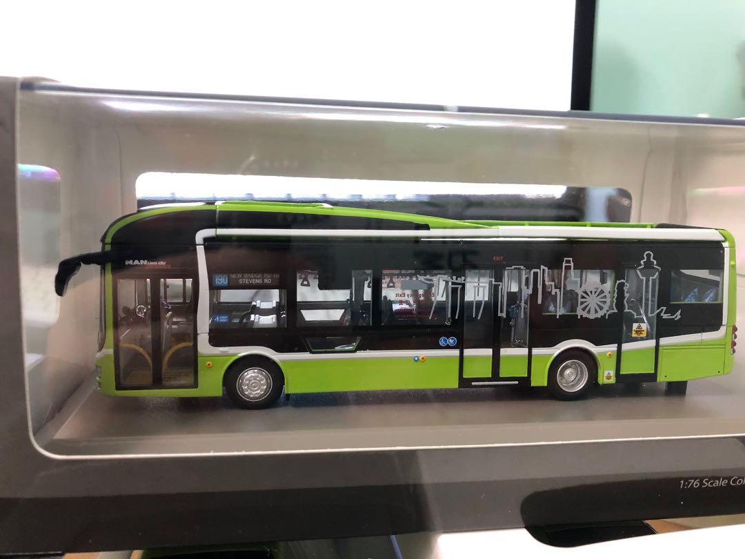 [Pending new stock arrive] 1:76 Singapore Bus MAN A22 3 door Diecast ...
