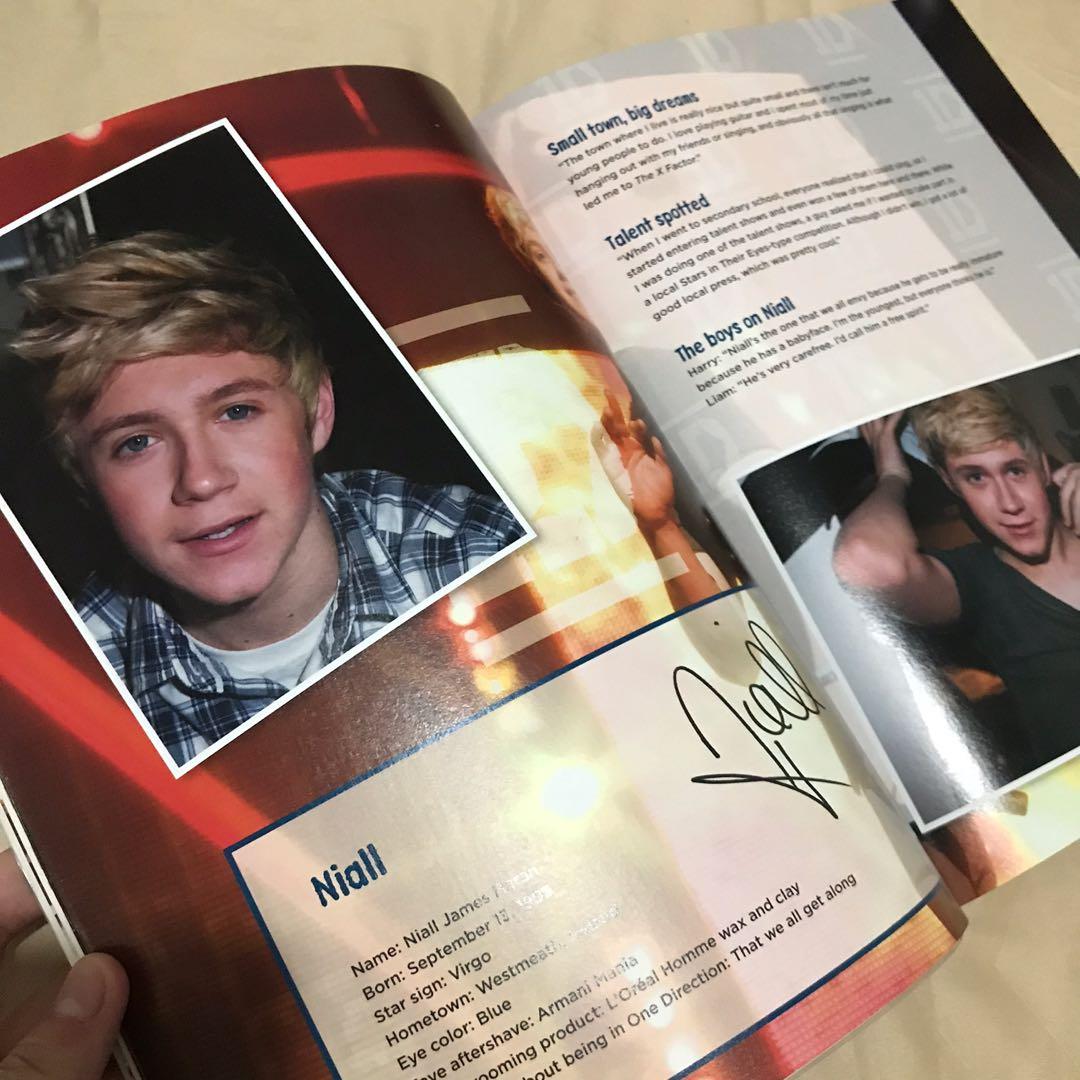 1D One Direction Original Merch Book, Hobbies & Toys, Books & Magazines ...