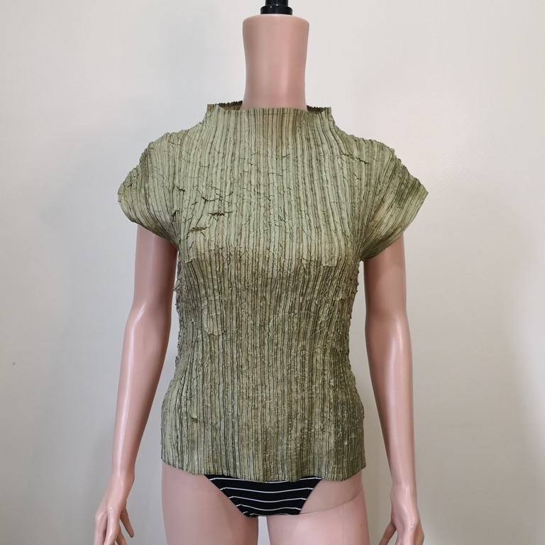 C1050 - Galli Nuova Metallic Light Green Pleated Stretchable Top, Women ...