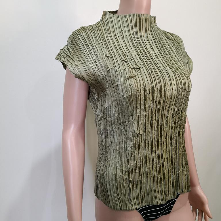 C1050 - Galli Nuova Metallic Light Green Pleated Stretchable Top, Women ...