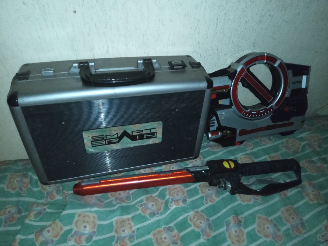 Kamen rider faiz dx faiz gear with csm faiz shot, Hobbies & Toys, Toys ...