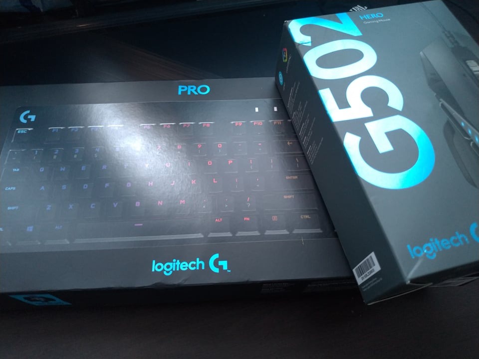 Logitech G Pro X Keyboard & G502 Hero Bundle, Video Gaming, Gaming ...