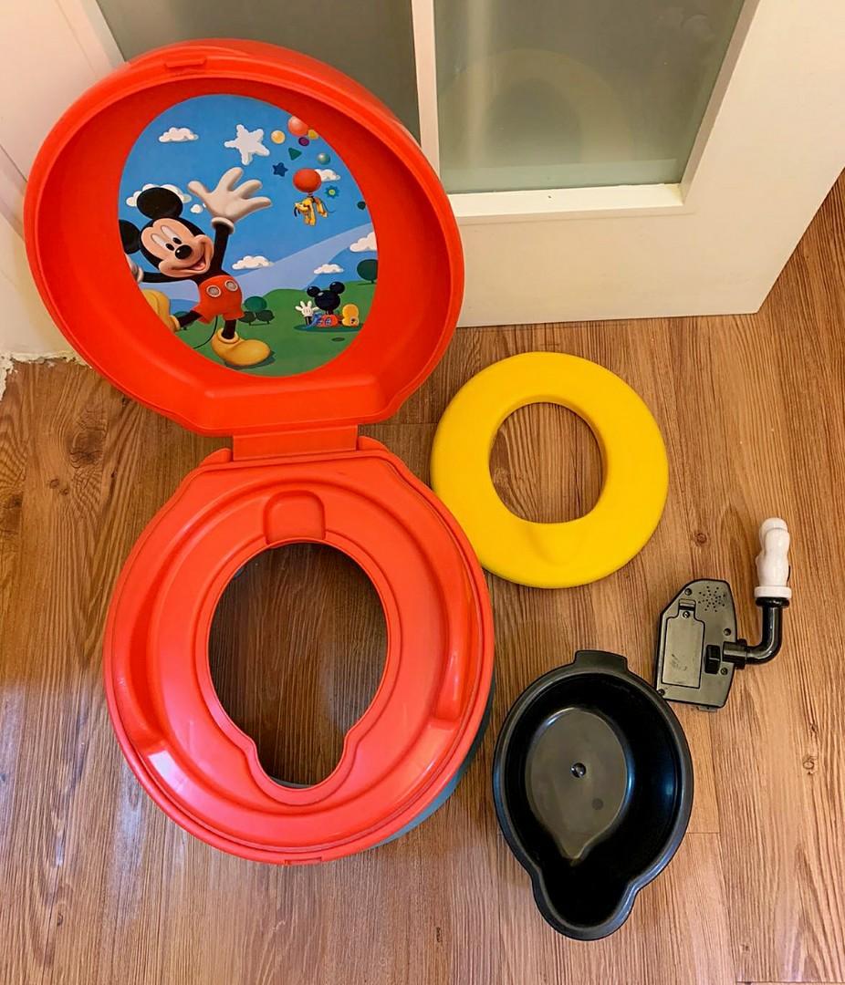 Mickey Potty 米奇 幼兒發聲 學習廁所, 兒童＆孕婦用品, 嬰兒及小童流行時尚 - Carousell