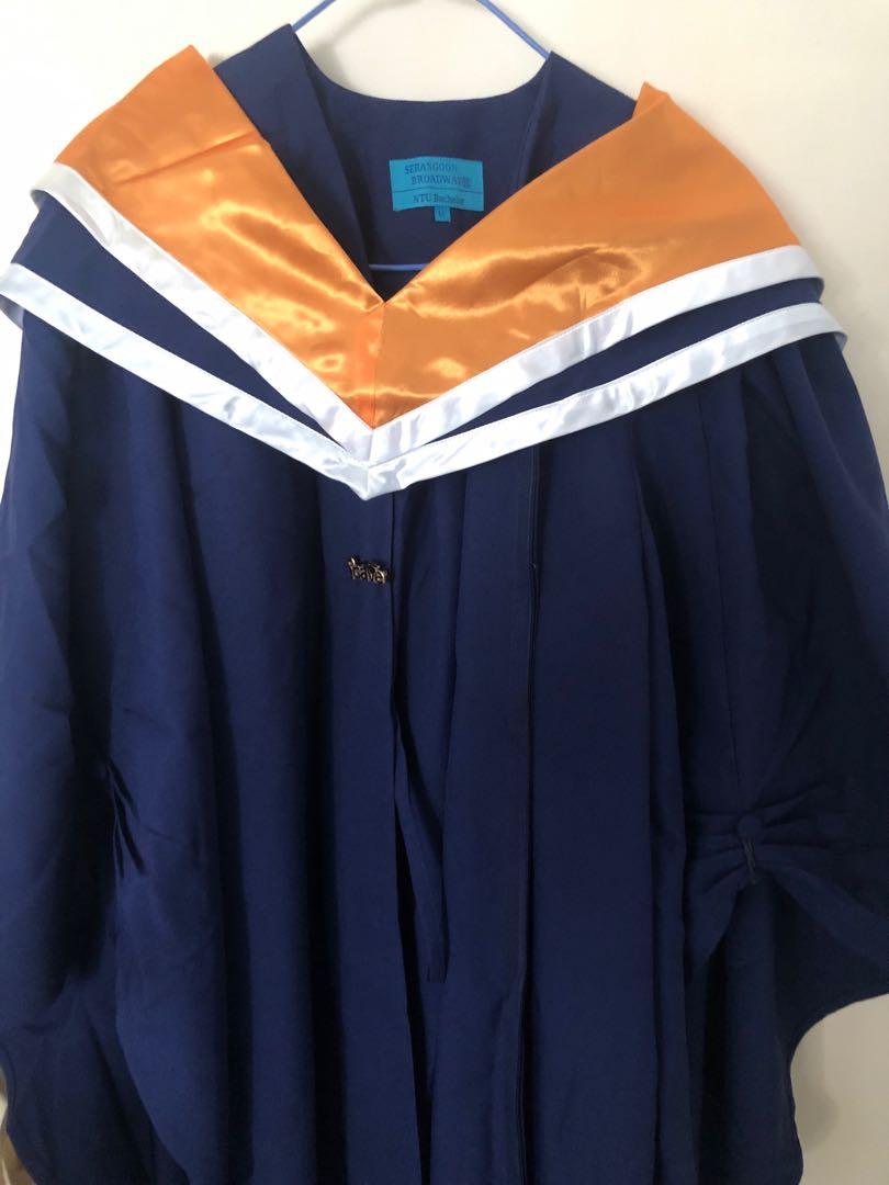 NTU accountancy Graduation Gown, Women's Fashion, New Undergarments ...