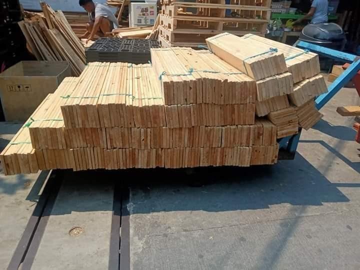 PALOCHINA WOOD PLANKS, Furniture & Home Living, Gardening, Soil ...