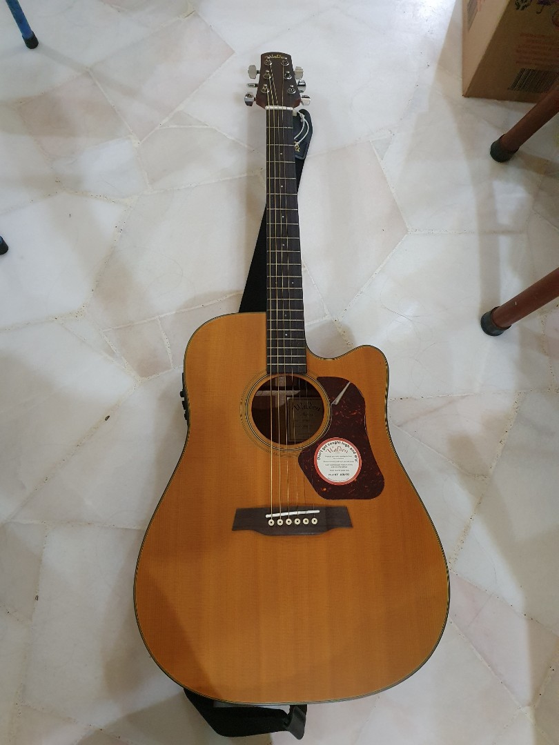 Acoustic guitar (walden D550ce), Hobbies & Toys, Music & Media, Musical ...