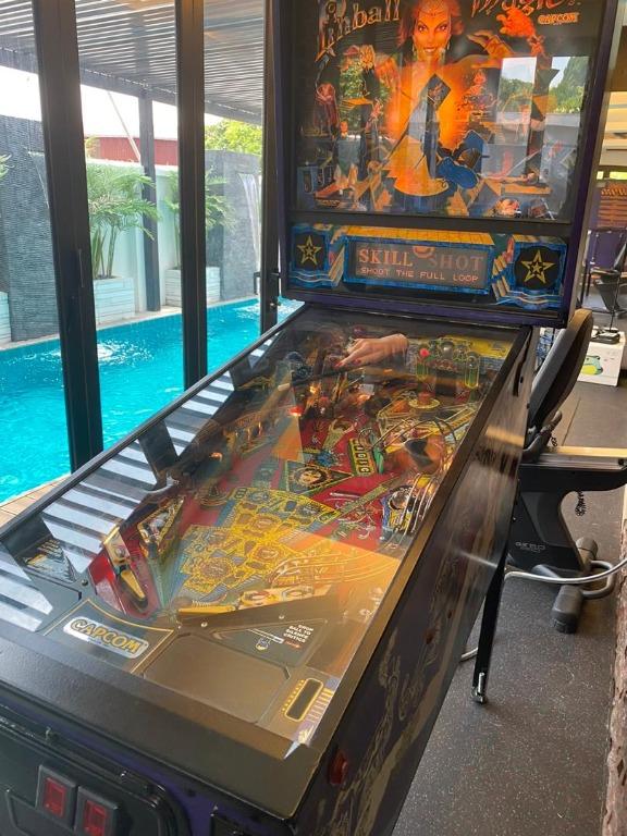 CAPCOM PINBALL MAGIC 1995 ANTIQUE COLLECTIBLE LIMITED EDITION, Hobbies ...