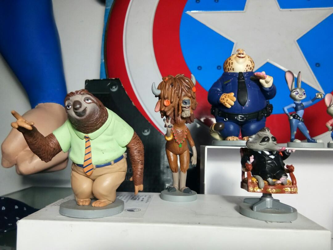 SET OF 10 Disney Store Pixar Zootopia Character Play Set, Hobbies ...