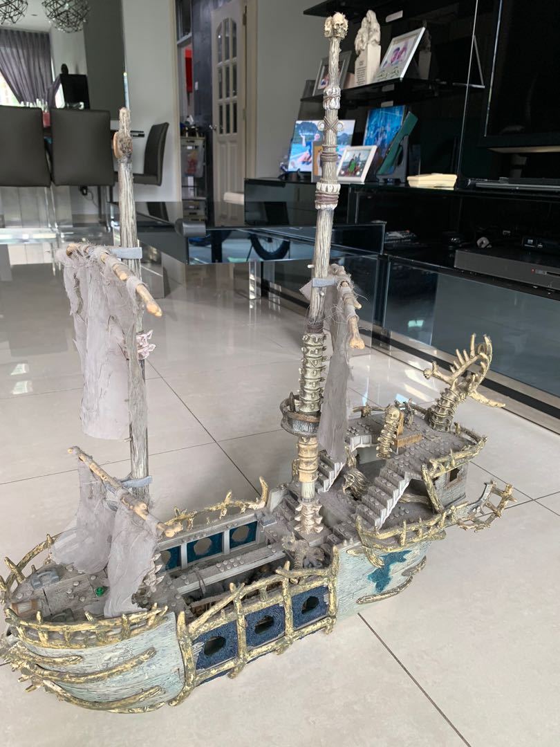 Large Pirate ship, Hobbies & Toys, Toys & Games on Carousell