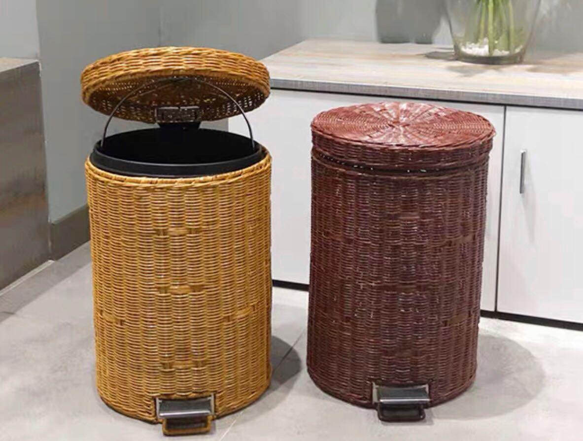 PO Hand-Woven Rattan Trash Bin Trash Can Dustbin With Lid Foot-Operated ...