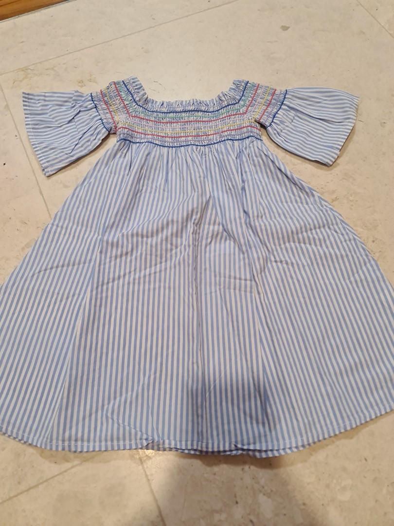 Seed Girl dress 3-4yo, Babies & Kids, Babies & Kids Fashion on Carousell