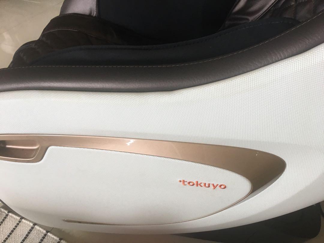 （已售）買一送一～Tokuyo Mini TC-292按摩椅, 體育器材, 健身用品, 有氧健身器材在旋轉拍賣