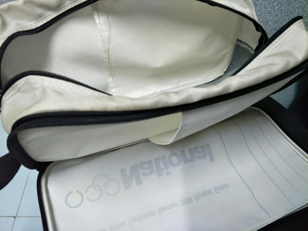 Beg Vintage Olimpic Bag Crew Event 1988, Men's Fashion, Bags, Belt bags ...