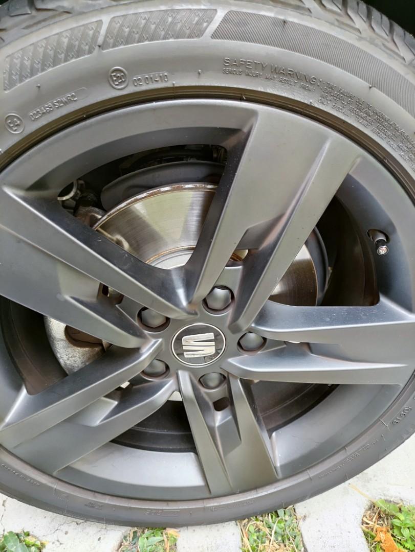 Seat Leon FR 17" rim with Tyres, rims sprayed matte black, Car ...
