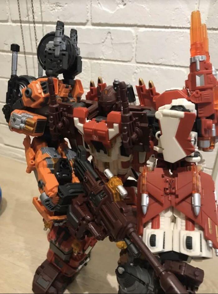 Warbotron Bruticus and Computron Transformer Masterpiece, Hobbies ...