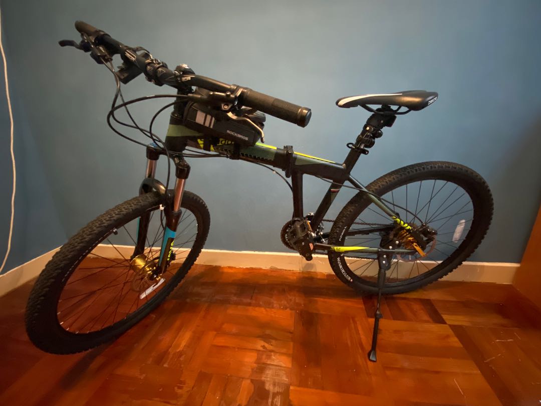 JAVA STRADA-27S 油壓碟剎 啤令轆 可鎖前叉 26吋摺車 單車, 運動產品, 單車及配件, 單車 - Carousell