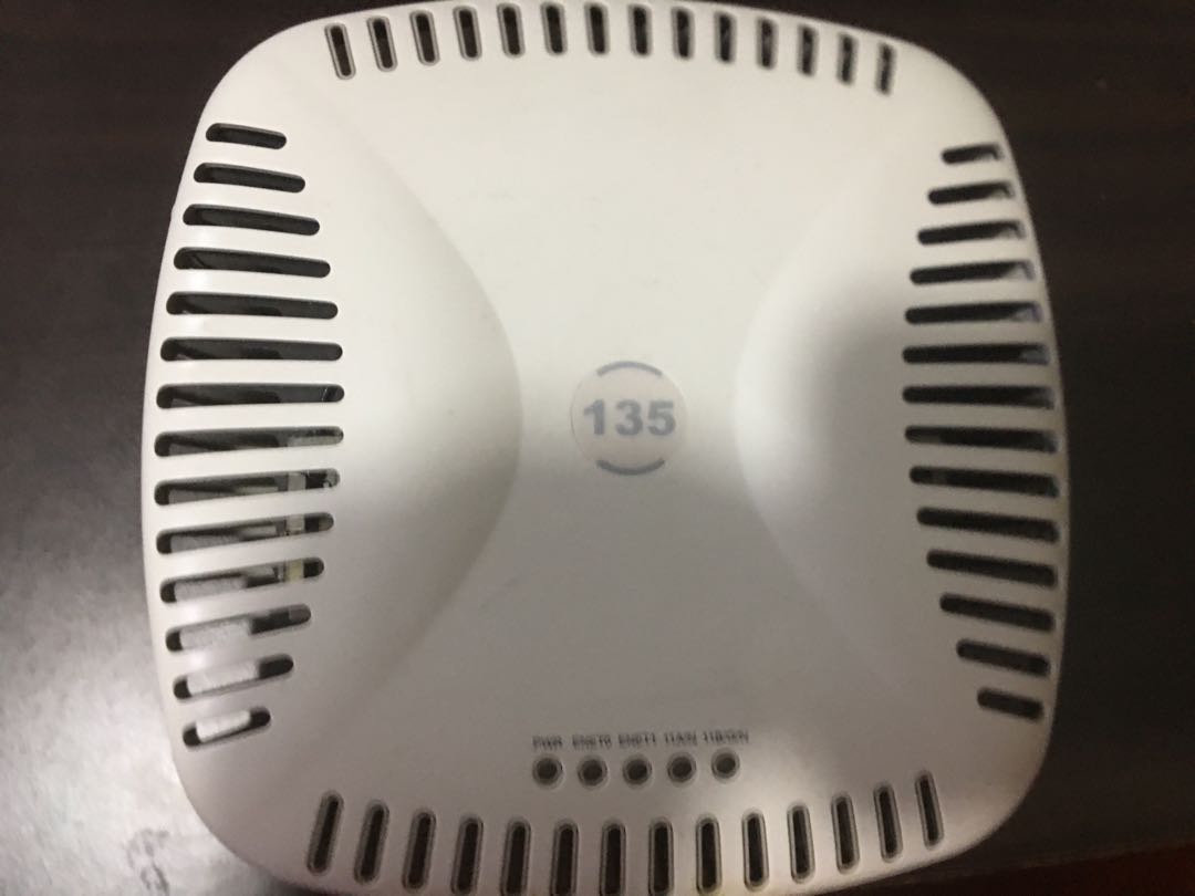 Aruba AP-135, TV & Home Appliances, TV & Entertainment, TV Parts ...