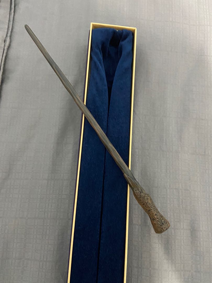 Ron Weasley Wand, Hobbies & Toys, Toys & Games on Carousell