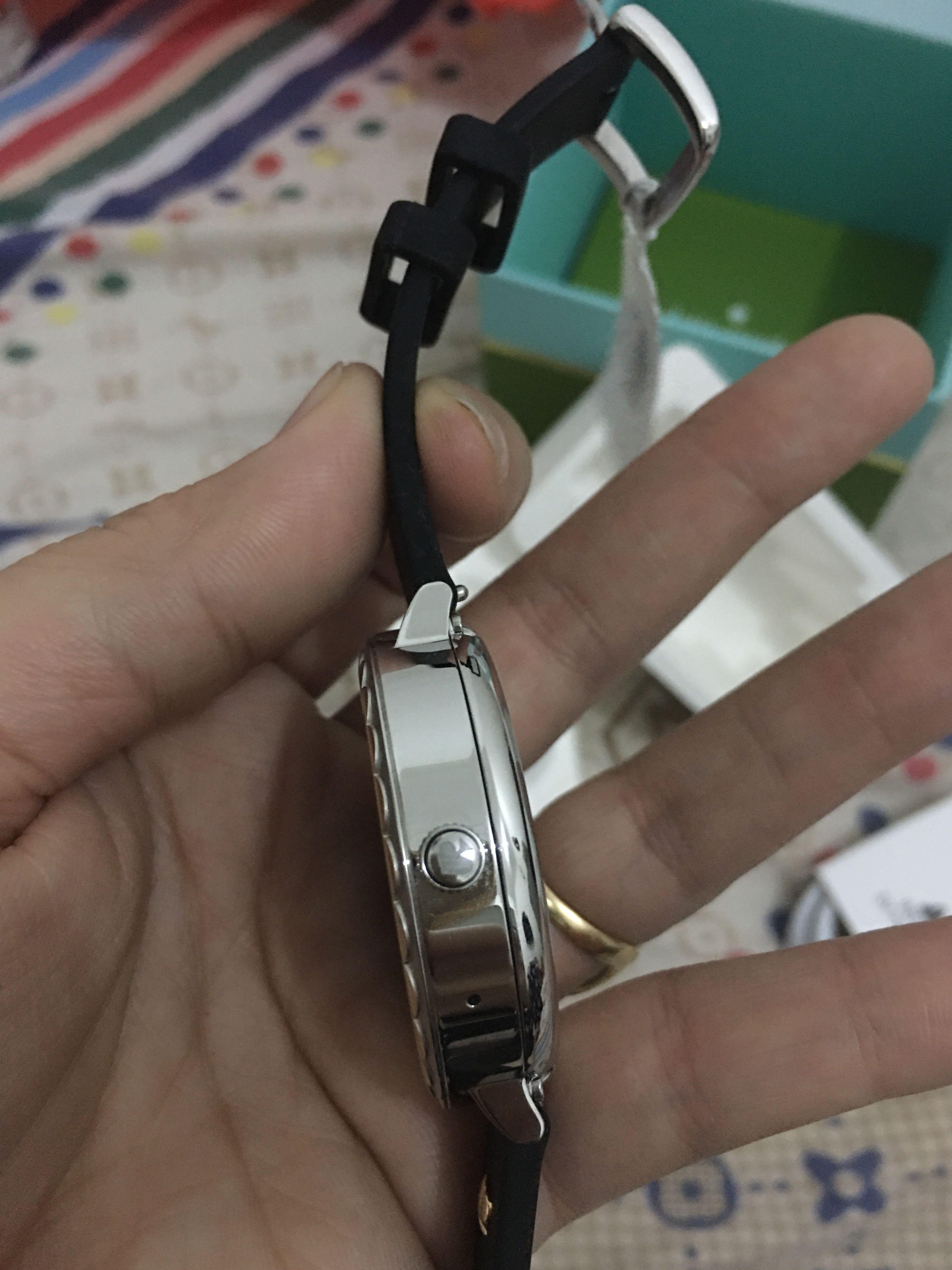 RUSH REPRICED!!!RUSH RUSH SALE Or SWAP!!!!!Kate Spade smart watch ...