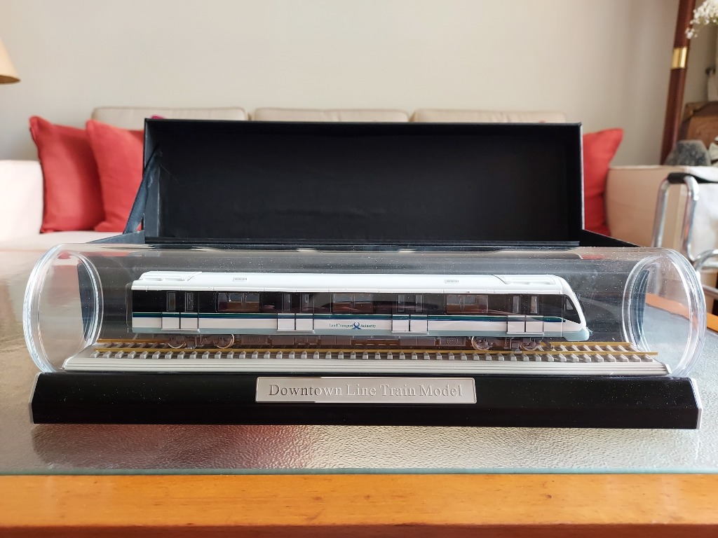 Singapore MRT Downtown Line Diecast Train Model, Hobbies & Toys ...
