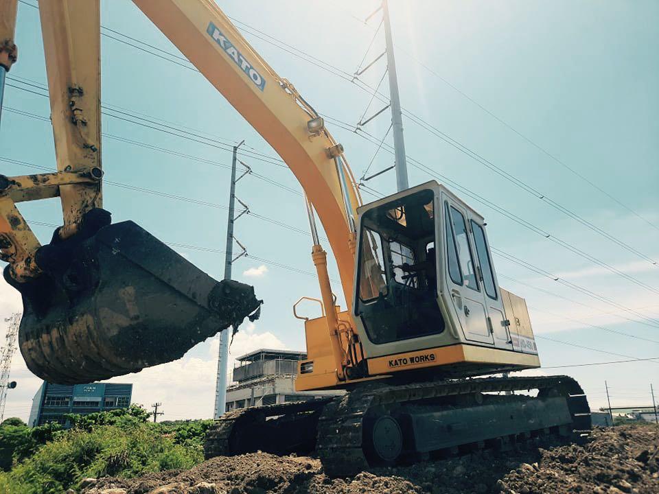 BACKHOE with Concrete Breaker and Bucket for RENT. COMPLETE, Commercial ...