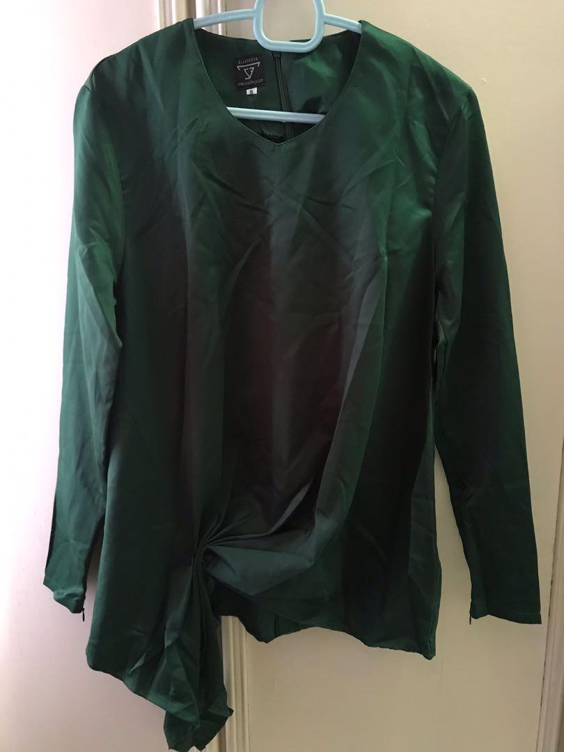 Emerald Green Top, Women's Fashion, Tops, Blouses on Carousell