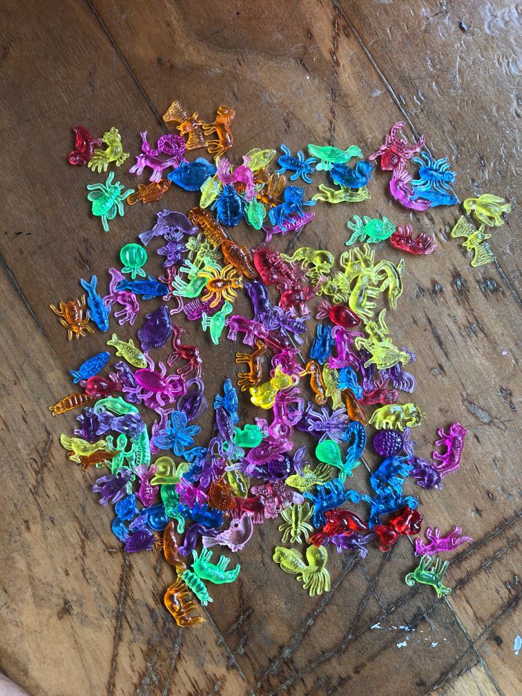 Kuti kuti random lot, Hobbies & Toys, Toys & Games on Carousell