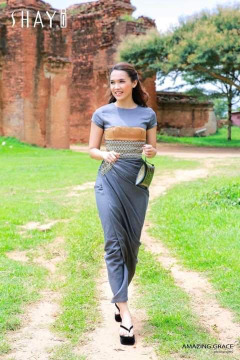 SHAYI Burmese Attire Top and Longyi - M size, Women's Fashion, Tops ...