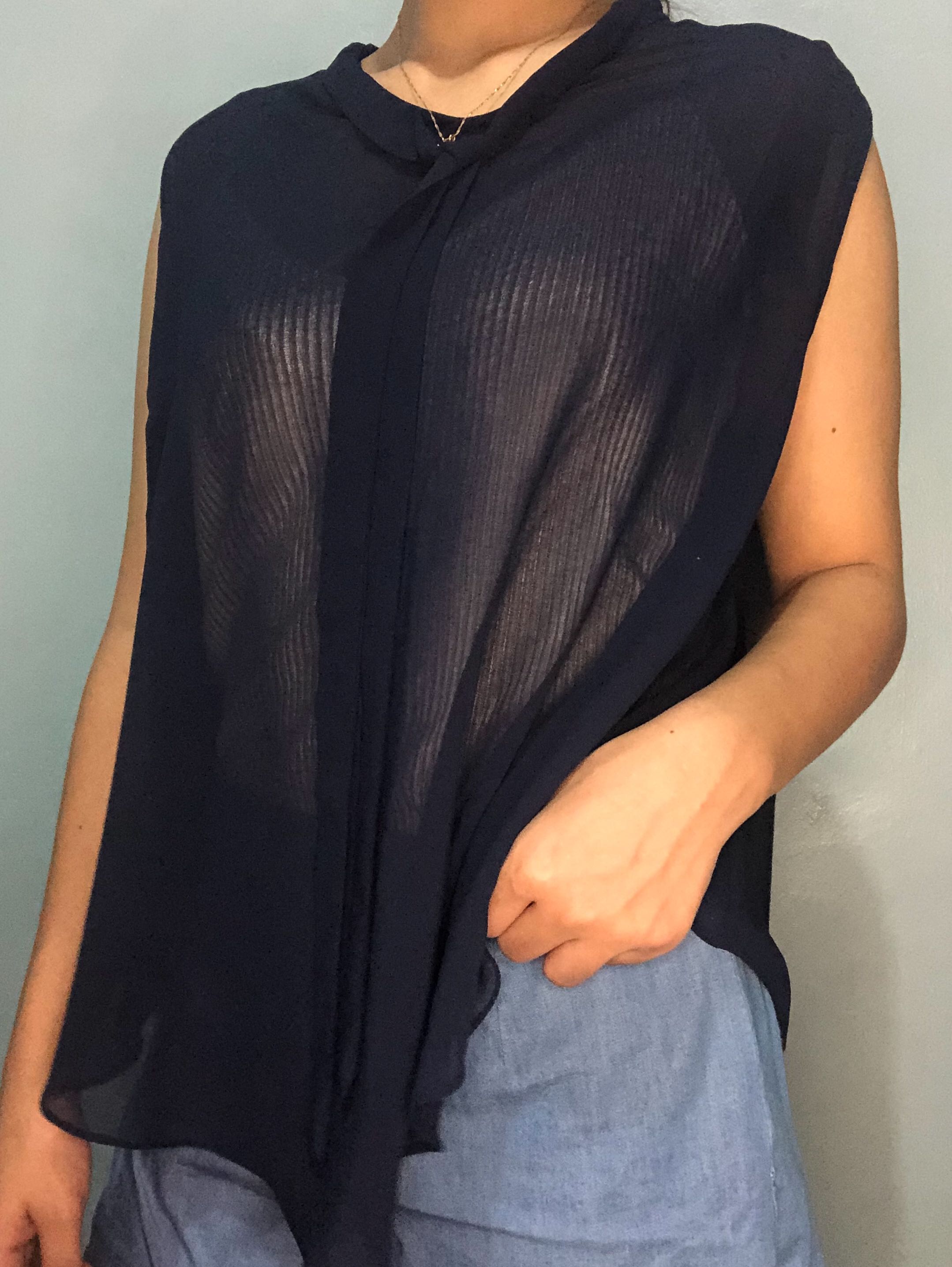 Sleeveless Shear Top, Women's Fashion, Tops, Sleeveless on Carousell
