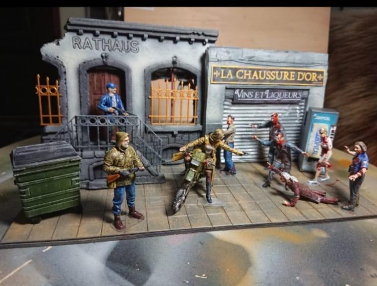 1/35 zombie scene, Hobbies & Toys, Toys & Games on Carousell